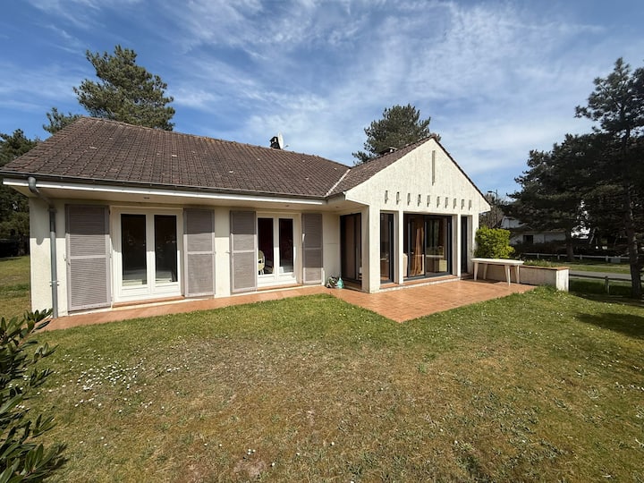 Hardelot-plage, Plein Centre, Villa Avec Jardin. - Côte d’Opale