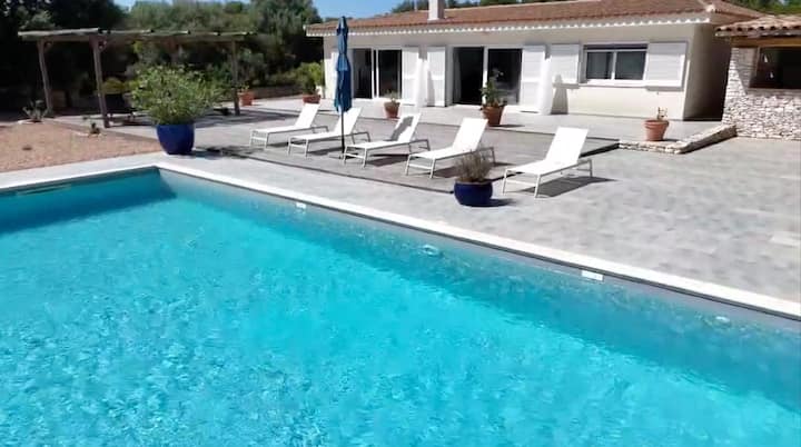 Casacanetto: Villa, Suites Et Piscine Chauffée 8p - Bonifacio