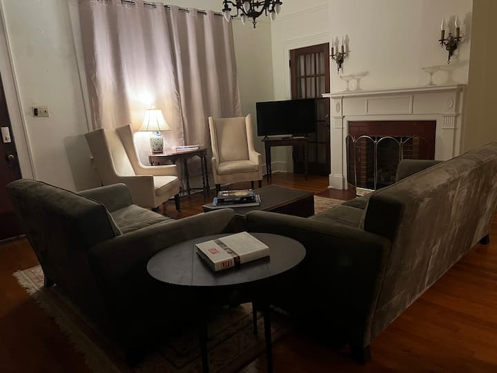 Southern Charm-spacious Private Apartment - Natchez, MS
