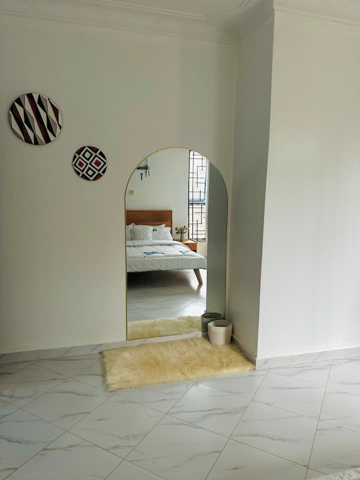 Izana Homes Kampala Condo (W/tv, Wi-fi, Workspace) - Kampala