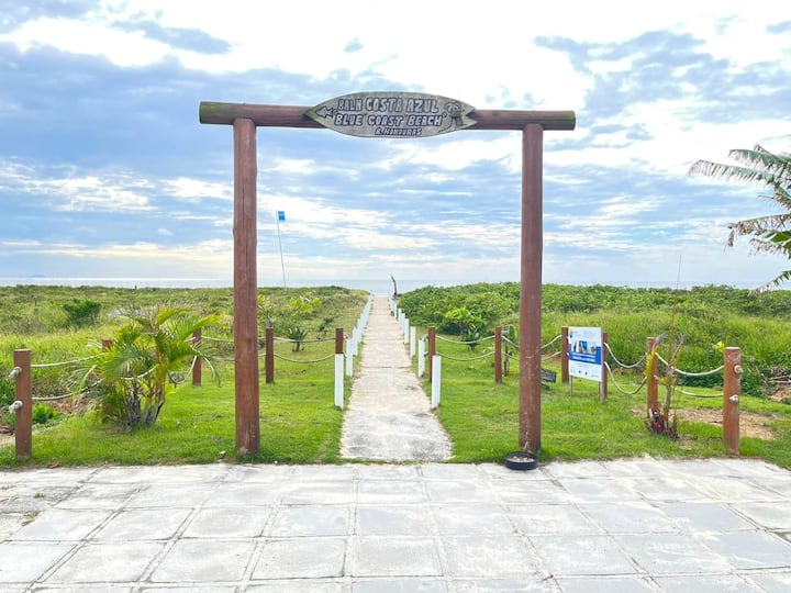 Sobrado No Condomínio Moradas Villa Del Mare - Matinhos