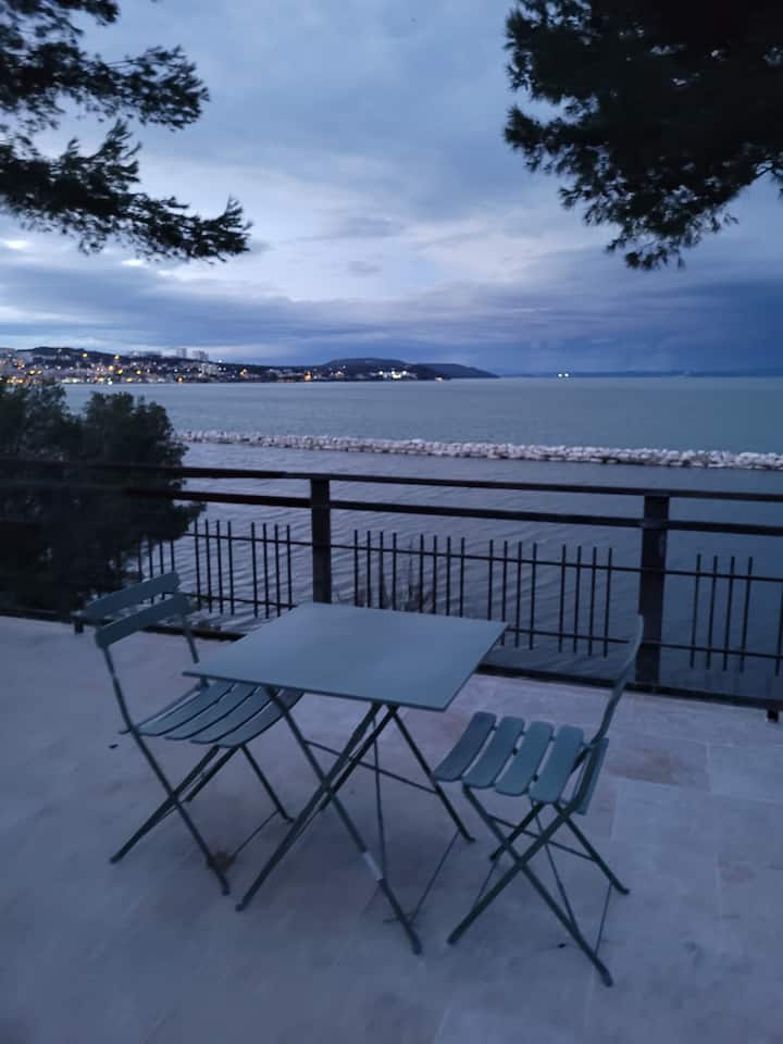 Studio Neuf Avec Vue Sur éTang & Grande Terrasse - Martigues