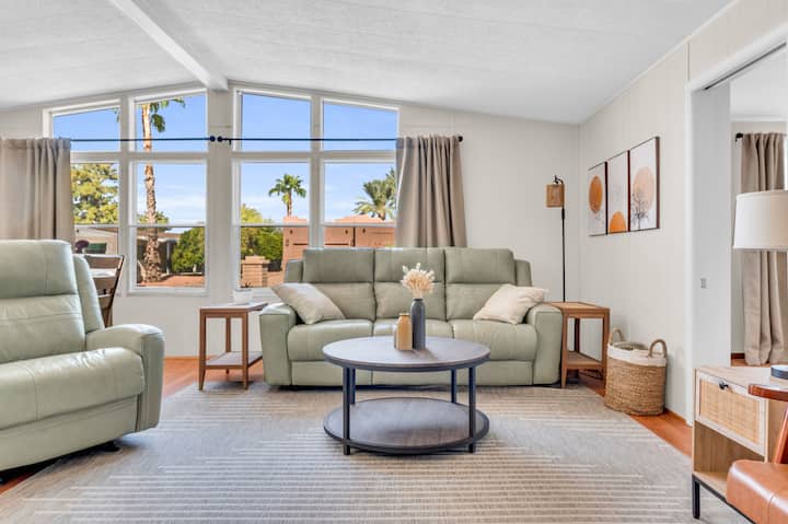 2br Sun Lakes Home Close To Golf Courses & Pools - Chandler, AZ
