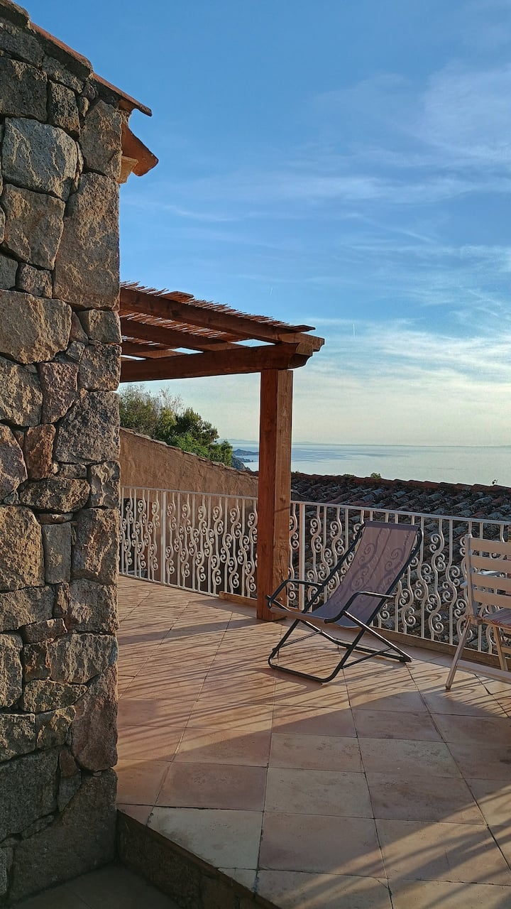 Villa Panoramica Immersa Nel Verde! - Costa Paradiso