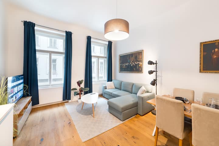 Emperator Lux 3bdr Residence - Prague