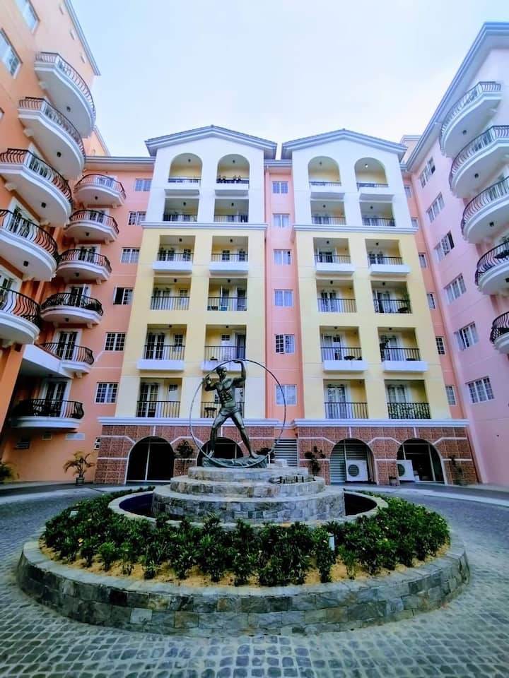Lea's Pine88 Condotel - Baguio