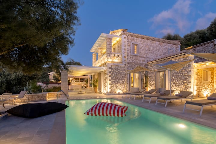 Villa Ode In Ionian Stone Luxury Villas Corfu - Kassiopi