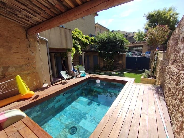 Au Bonheur Des Petits Et Grands - Uzès