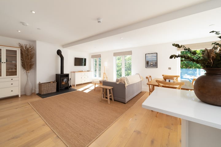 Romantic Apartment Nestled In Coastal Hills | 1bed - Lynmouth