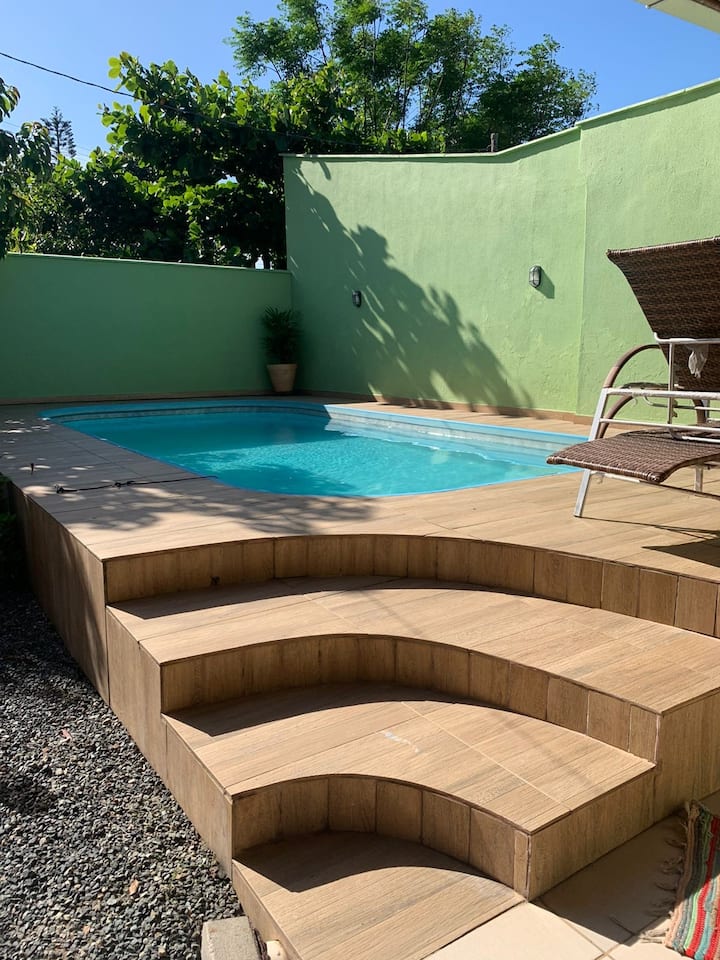 Casa Ampla Com Piscina A 90 M Da Praia – Penha - Penha
