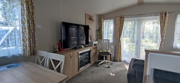 Billing Aquadrome Northampton, Royale Poplar, Km12 - Northampton