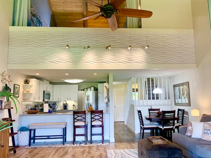 Gorgeous End Unit On Golf Course - Waikoloa Village, HI