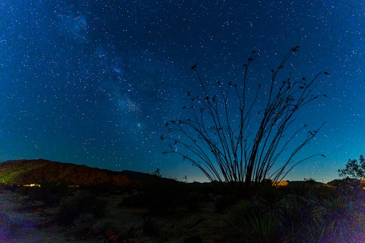 Heart Of Indian Cove Jtnp ~ Stargazing ~ King Bed - Twentynine Palms, CA