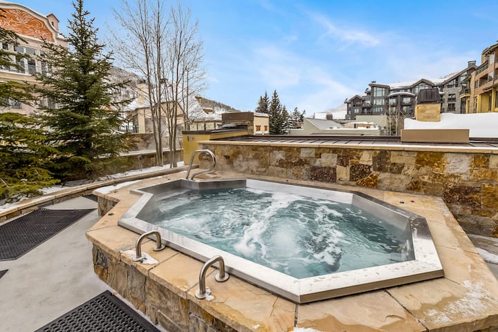 Après-ski – Spacious 2br/2ba Near Winter Fun - Vail, CO