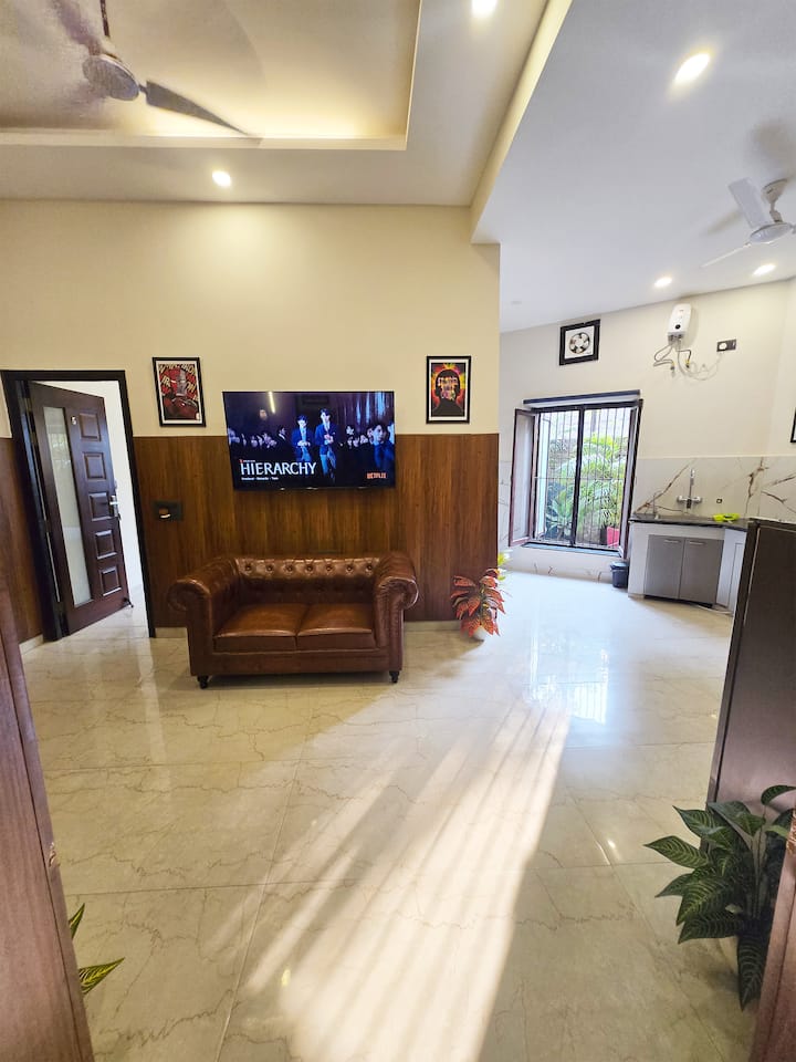 The Dalanwala Suites (Private Ground, Floor) - Dehradun