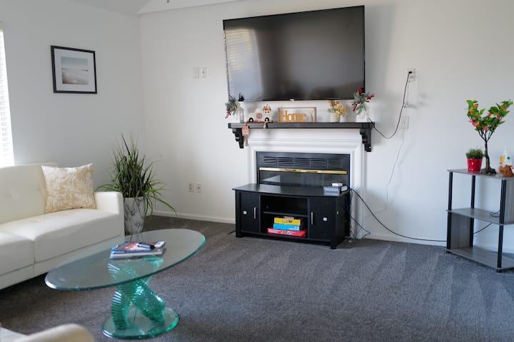 Cozy Retreat Close To Everything - Dover, DE