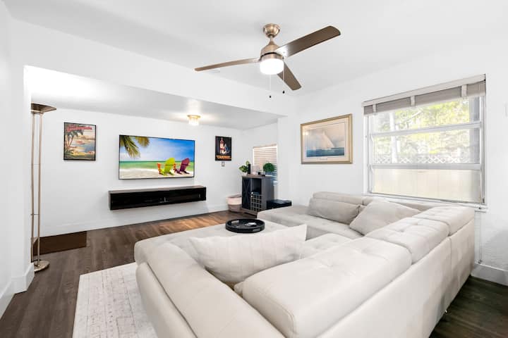 Luxe Las Olas Gem: Tarpon River - Fort Lauderdale