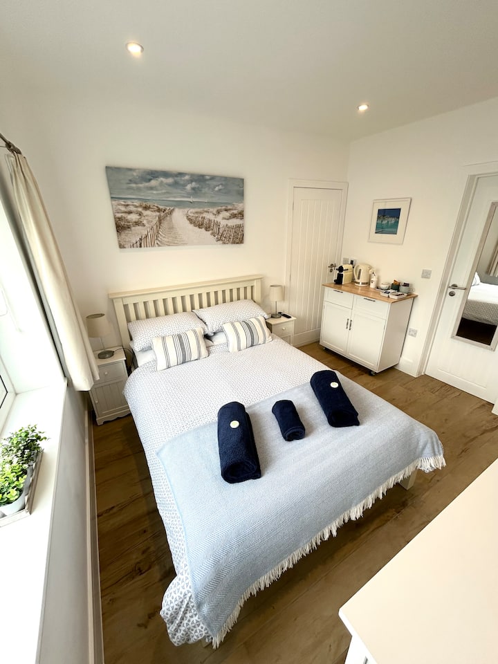 Salcombe Bolthole Room - Salcombe