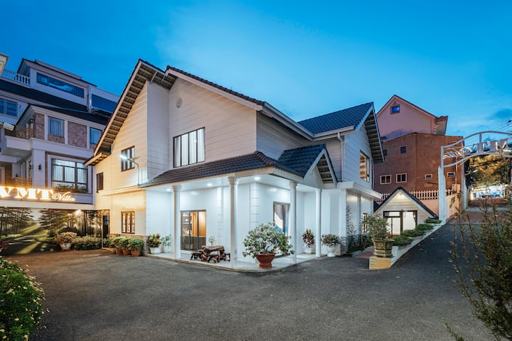 Tranquil Villa – 8br & Spacious Parking | Da Lat - Dalat