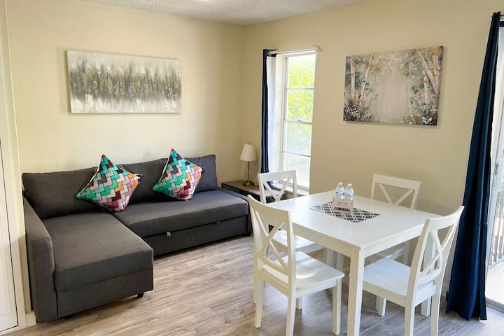 Comfortable Apartment W/ Ac Wifi - Sunny Isles Beach, FL