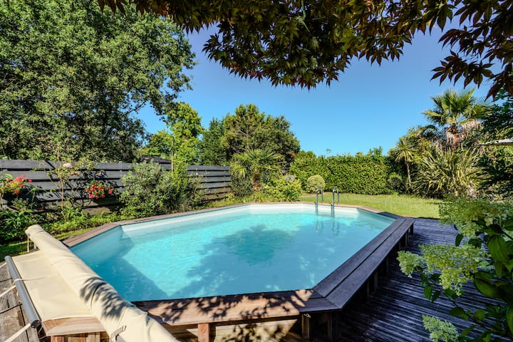 Mayotte : Familiale, Piscine Privée, Lac à Pied - Sanguinet
