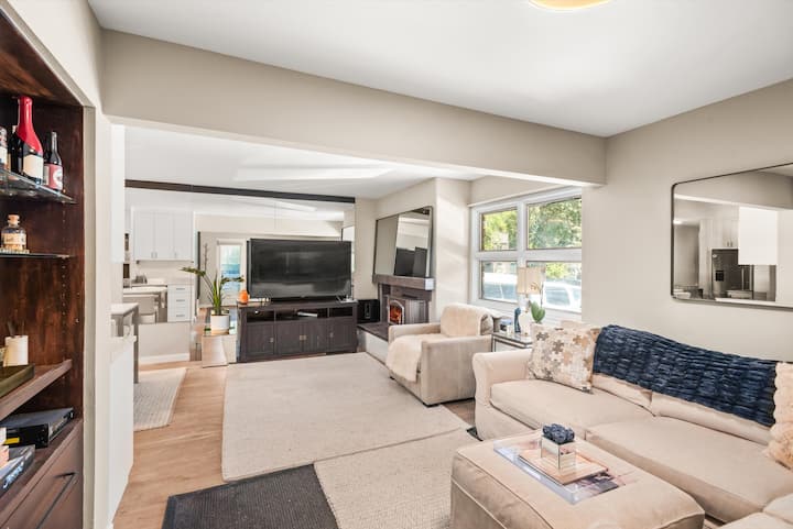 Aspen Core 2-bed – Remodeled Condo - Aspen, CO