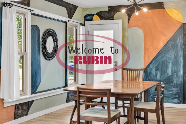 Rubin -A Renovated Cottage Near The Square - Denton, TX
