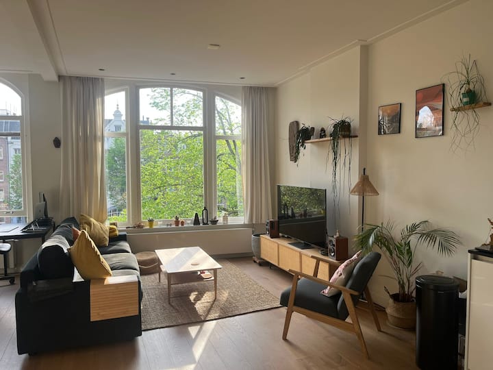 Cosy 2 Bedroom Flat With Canal & Sunset View - Amsterdam