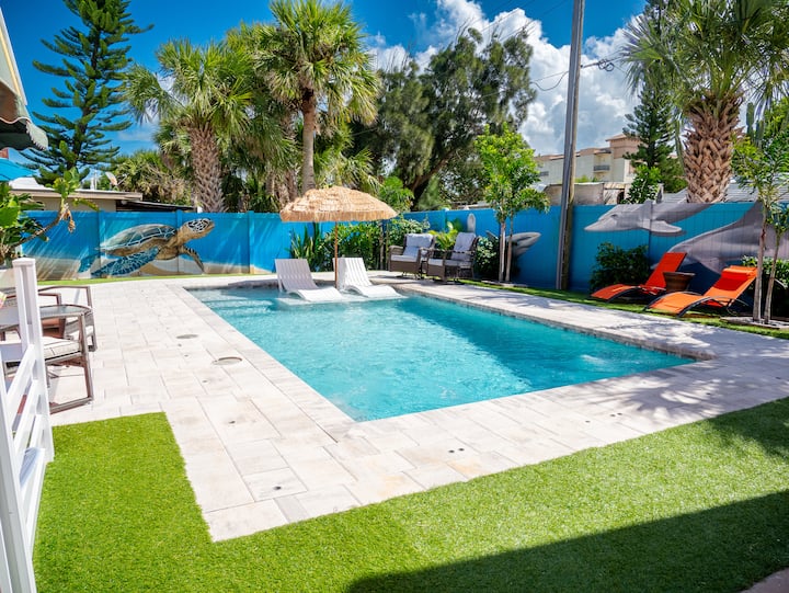 Beachside Oasis. Salt Water Pool, Steps To Ocean. - Cape Canaveral, FL