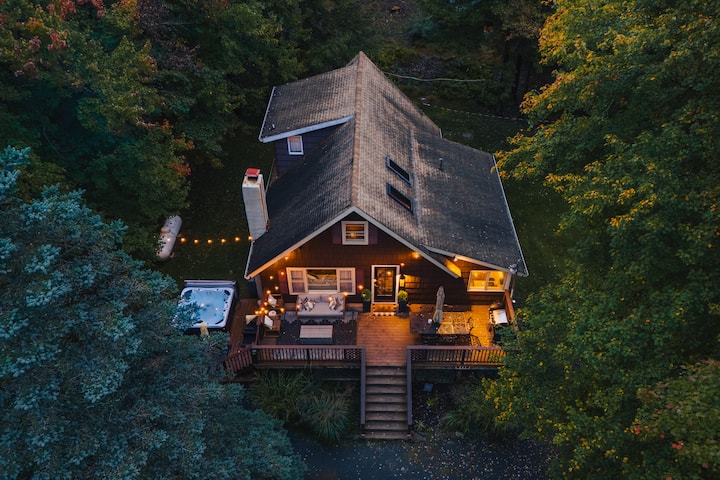 Family Gem By The Lake *Luxe Bedding*sauna*game Rm - Arrowhead Lake, PA