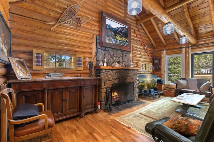 Solitude - Cabin A - Allenspark, CO