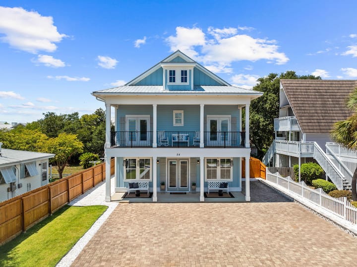 Crabby Carley's - 7 Bed / 7bath - Destin, FL