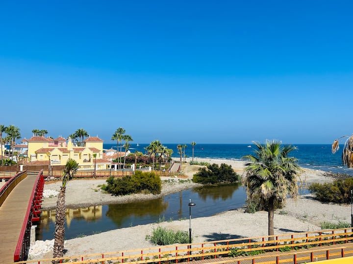 Appartement 2 Chambres Avec Vue Magique Sur La Mer - Puerto Banús