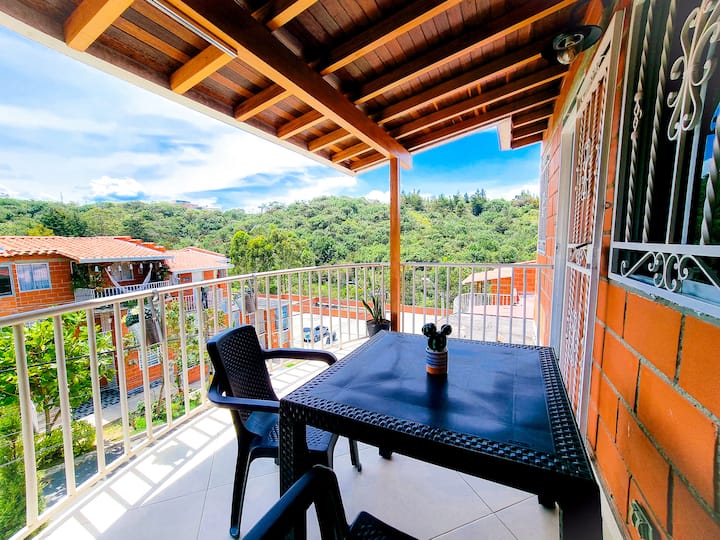 Agradable Casa En Rionegro - Rionegro