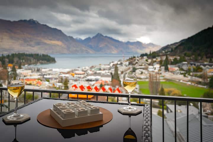 Enjoy Views In This Central Apt - Queenstown
