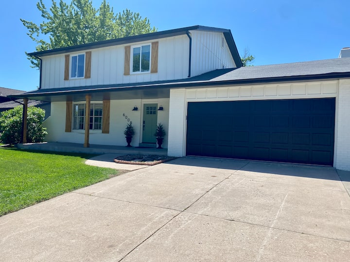 Rocky Mountain Modern Farmhouse - Littleton, CO