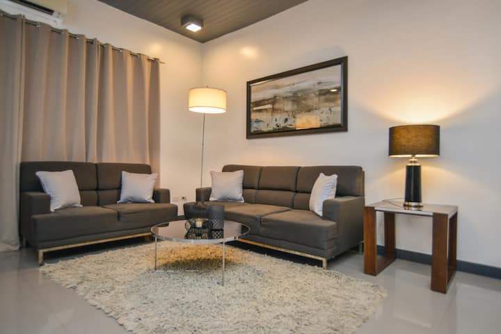 Spacious, Clean & Modern 3br Unit | Bacolod City - Bacolod