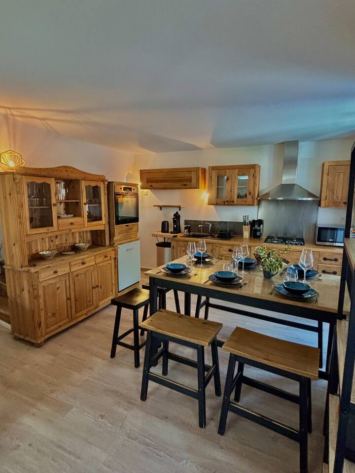 Charmante Maison Cosy En Savoie Au Cœur Du Village - Les 3 Vallées