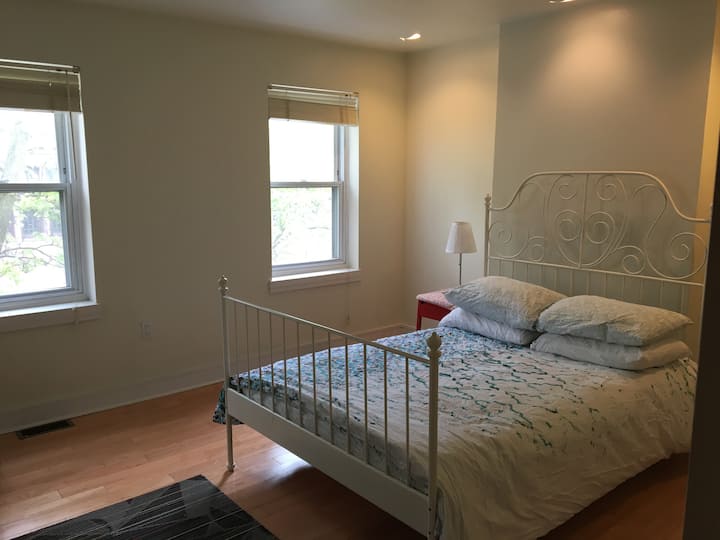 Lovely 2 Bedroom 2 Bath Home Local Host - Filadelfia