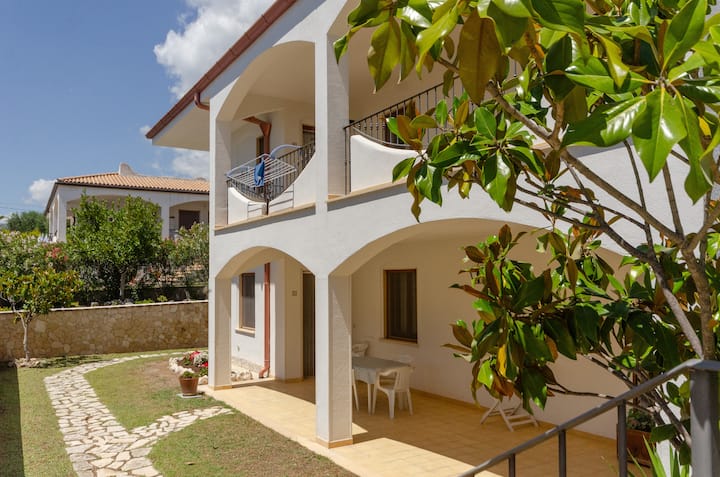 Appartamento Comfort A 150 Mt Dal Mare In Puglia - Mattinata