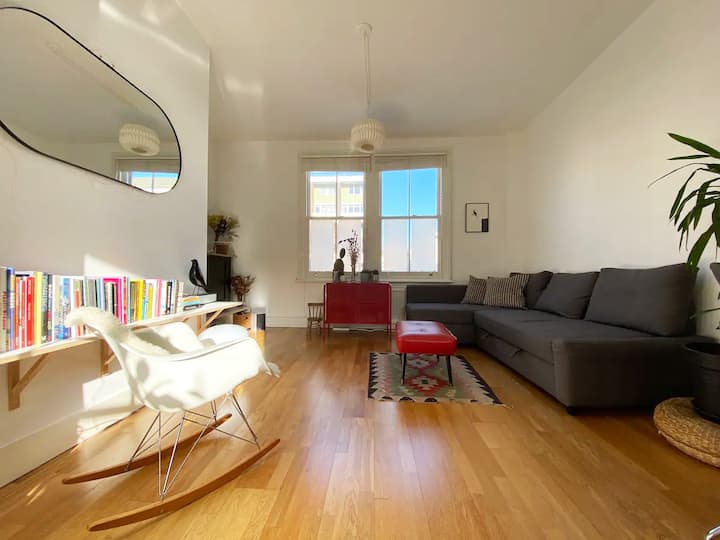 East London Flat With Roof Terrace - London