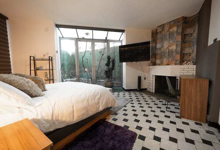 Casa México | Coyoacán Suite | Private Terrace - Mexico City