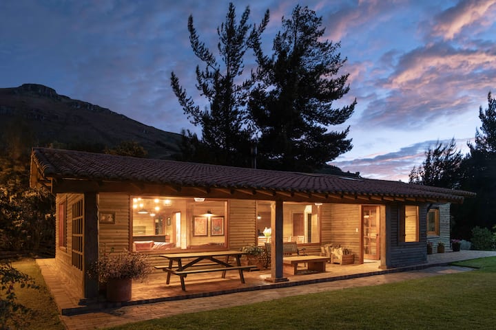 Nature Getaway: Cabin In Ecuadorian Mountains - Papallacta