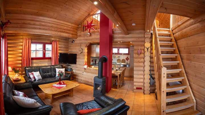 Hyggezeit Im Holzblockhaus In Wr - Harz
