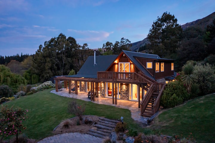 Hidden Oasis Close To Town - 와나카