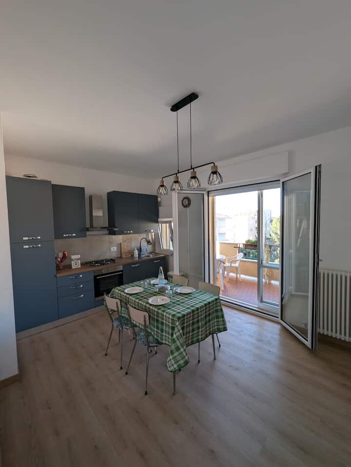 Maison D'artiste En Bord De Mer - Porto San Giorgio
