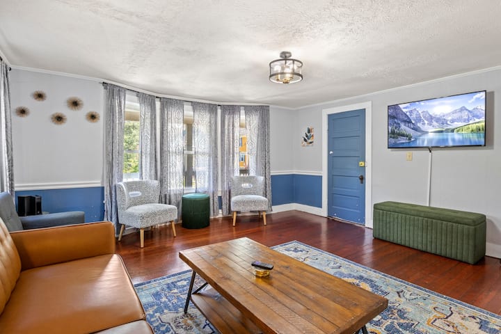 Explore Ithaca| Hot Tub| Game Room|fire Pit|hiking - Ithaca, NY