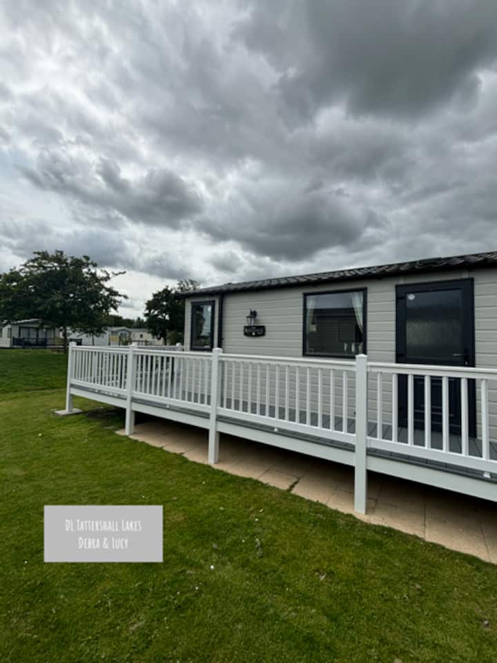 Caravan At Tattershall Lakes - Woodhall Spa