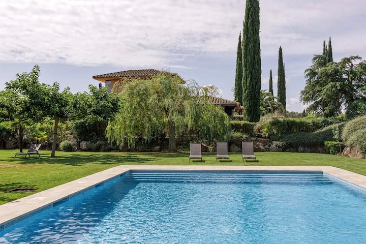 Villa Josi Torremirona Resort - Banyoles