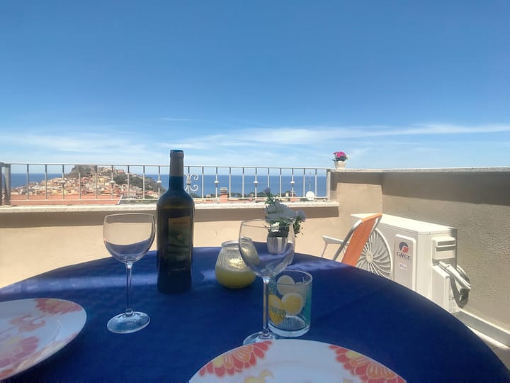 Stunning Sunset View -Pool & Balcony No Extra Fees - Sardinia